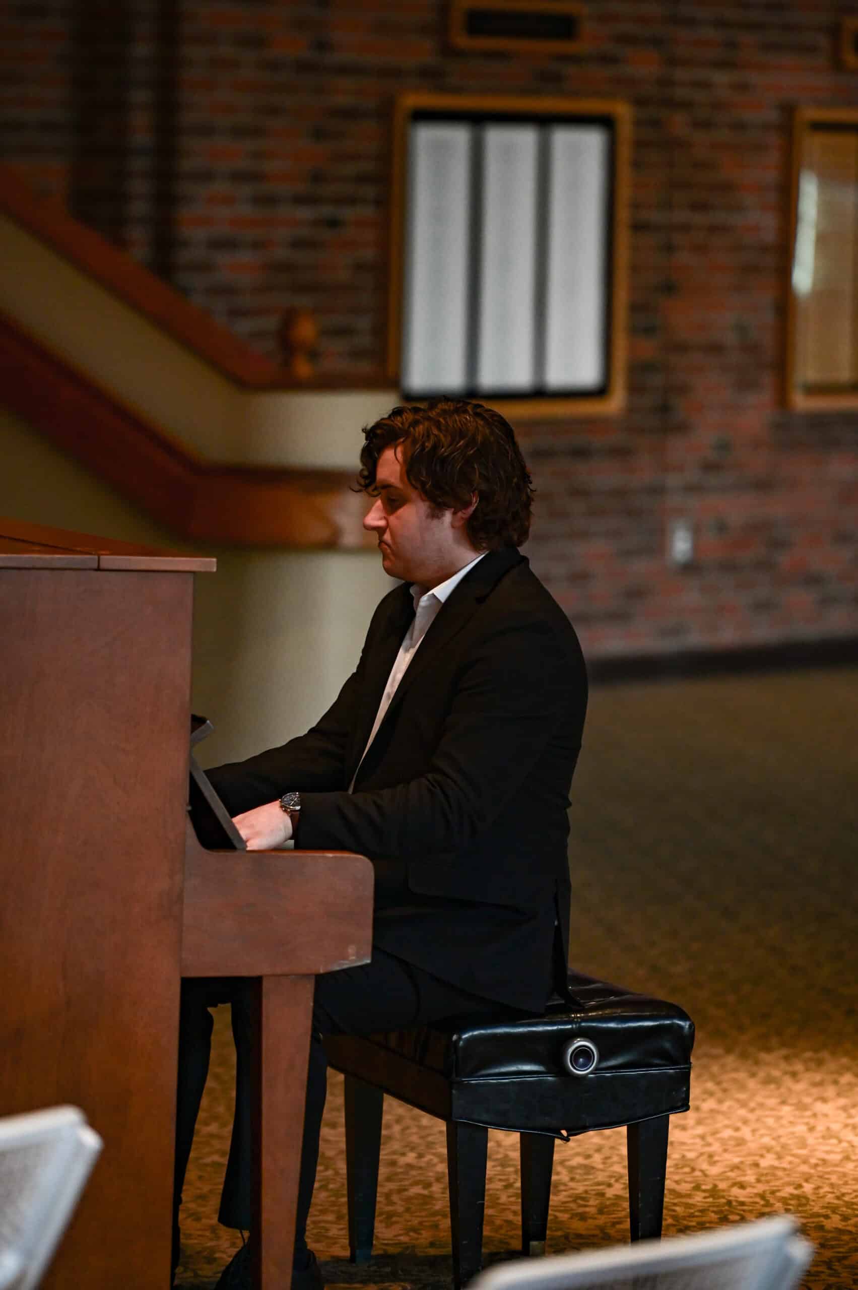 Wesleyan Singers Spring 2024 Concert: Music for Stage and Screen | NCWU